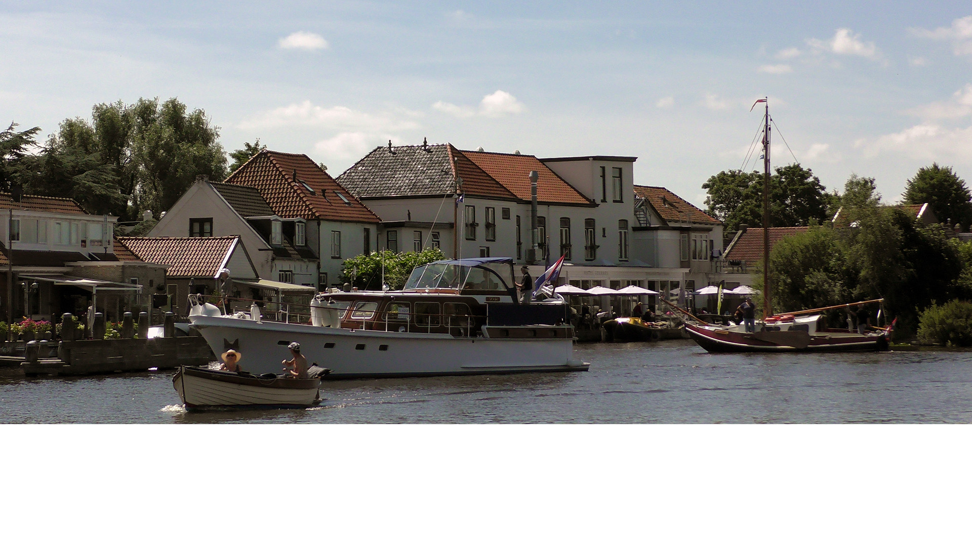 Aanleggen in Akkrum - Varen met de Canicula